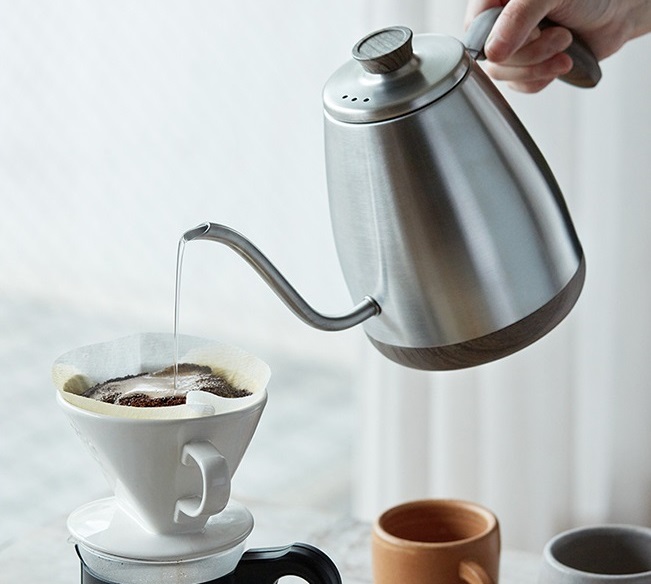 本格派必見！「温度調節ドリップケトル」を実機レビュー。ドリンク別や好みでおいしく抽出 | ちょっといいを暮らしにプラス AQUA RECORD
